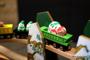 Cut the Rope + Wooden Trains = the Candy Train!